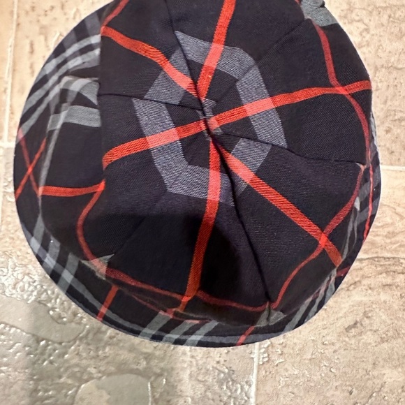 Burberry | Other | Burberry Rain Bucket Hat Excellent Condition ...